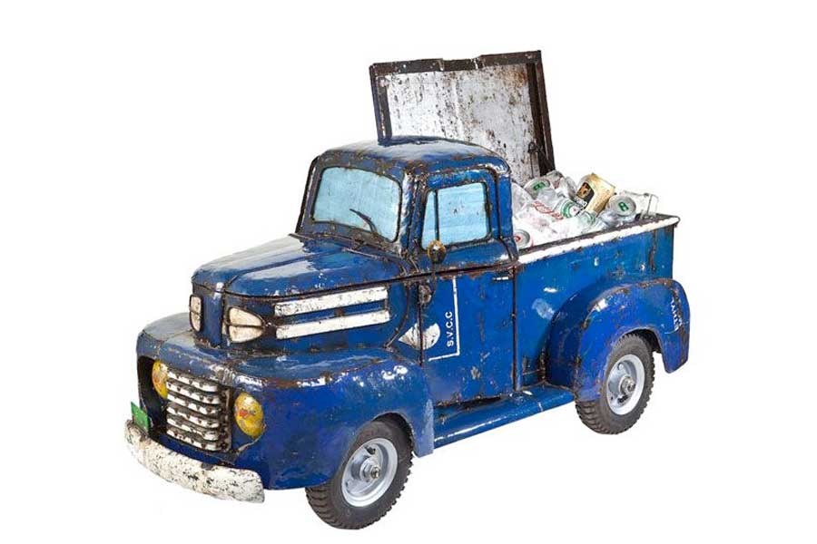 Pick-Up Truck Cooler Box